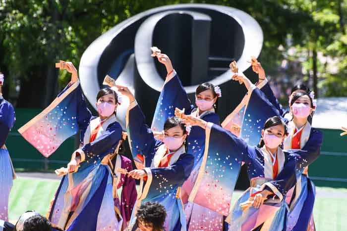 2022年YOSAKOI 大通り8丁目ステージ=SA：GAー彩雅ー